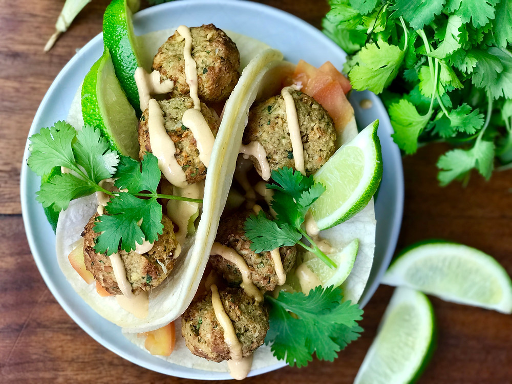 Air Fried Falafel Tacos with Chipotle Tahini Sauce - Vegan Recipes ...